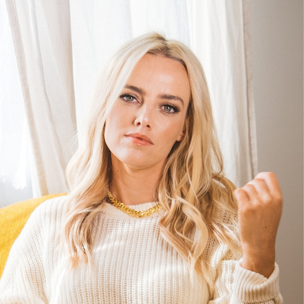 BIO Emma White BIO Emma White